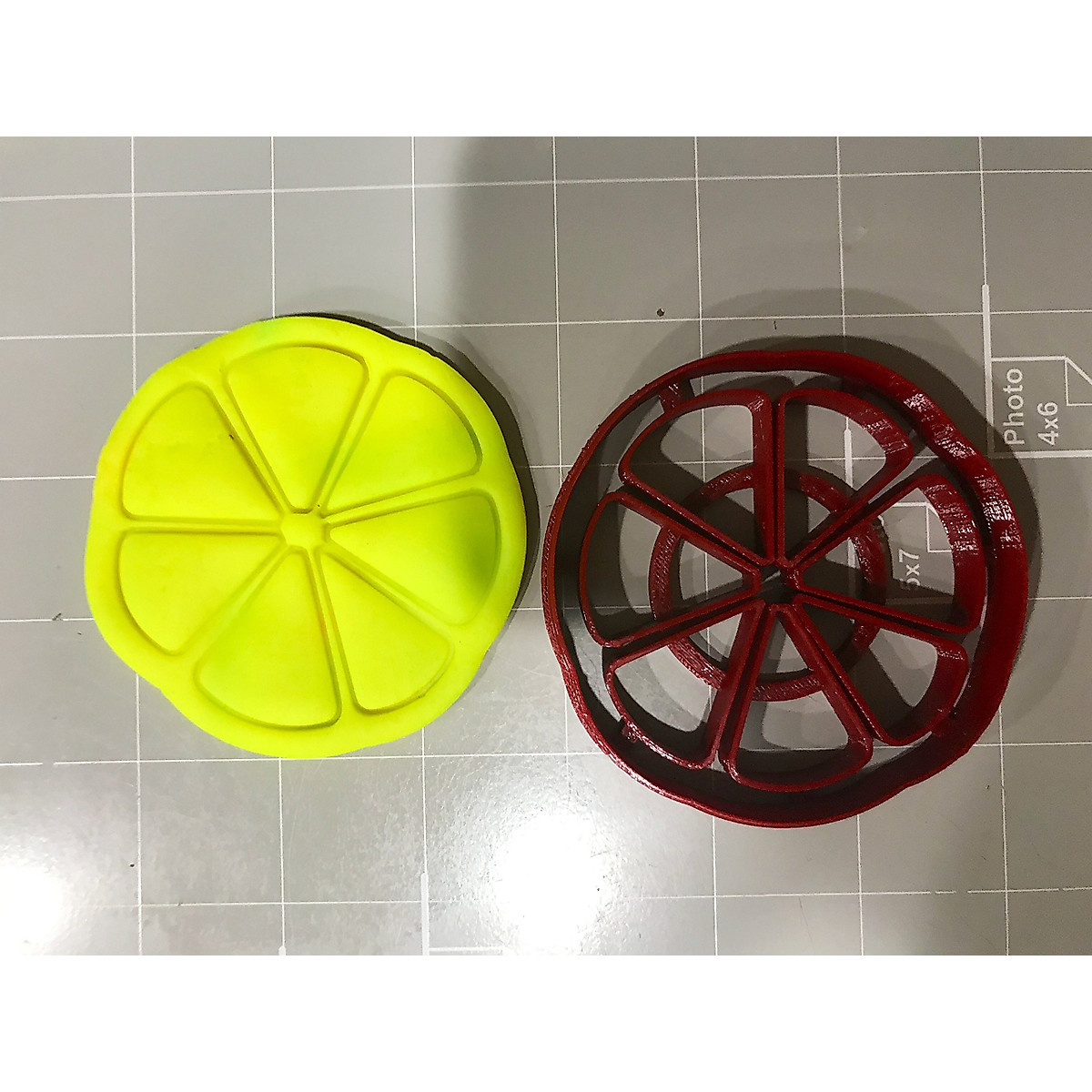 Lemon/Orange Cookie Cutter (3")