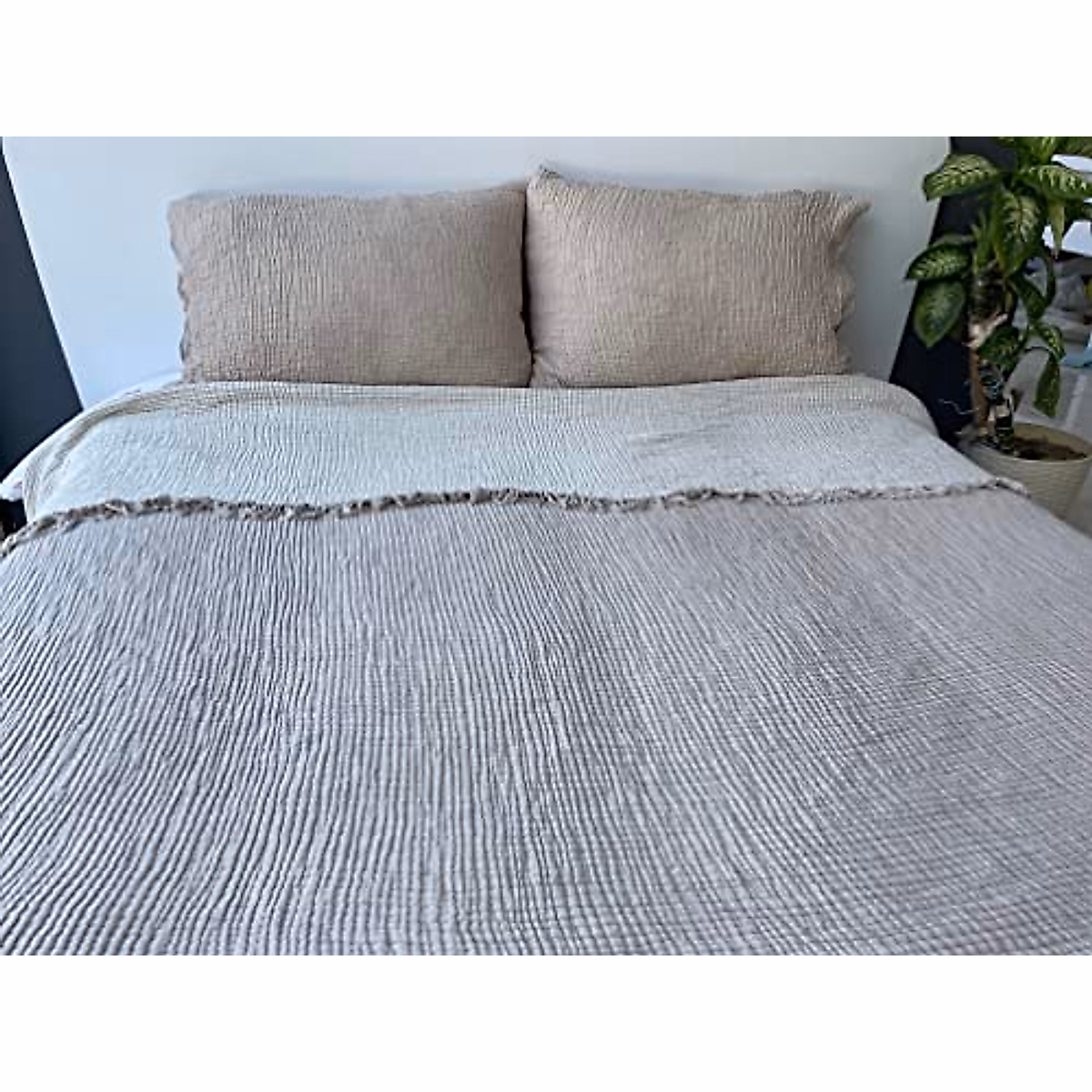 Muslin Blanket 100% Cotton, 4 Layers Bedspread, Soft Turkish Cotton Muslin Bed Cover, Reversible Coverlet, Beige (King Size 95x102-230x260cm)