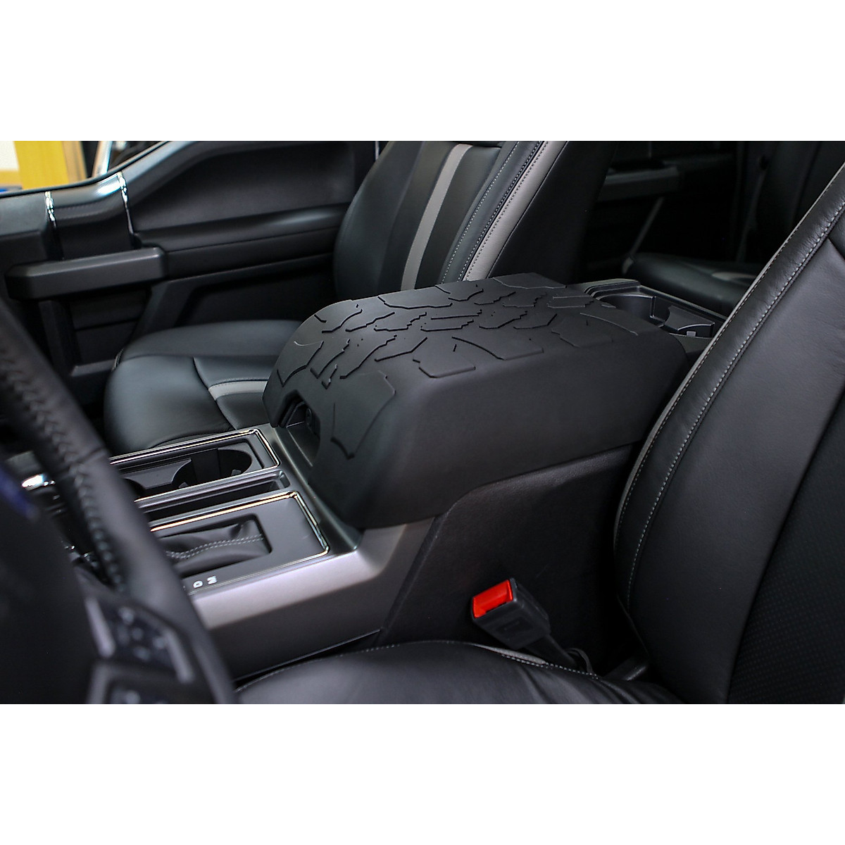 Boomerang® Tire Tread Armpad™ for Ford F150 (2015-2021) - Flow-Through Console Version - Center Console Armrest Cover