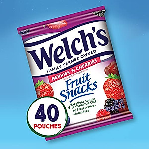 Welch's Fruit Snacks, Berries 'n Cherries, Perfect for School Lunches, Gluten Free, Bulk Pack, Individual Single Serve Bags, 0.8 oz (Pack of 40)