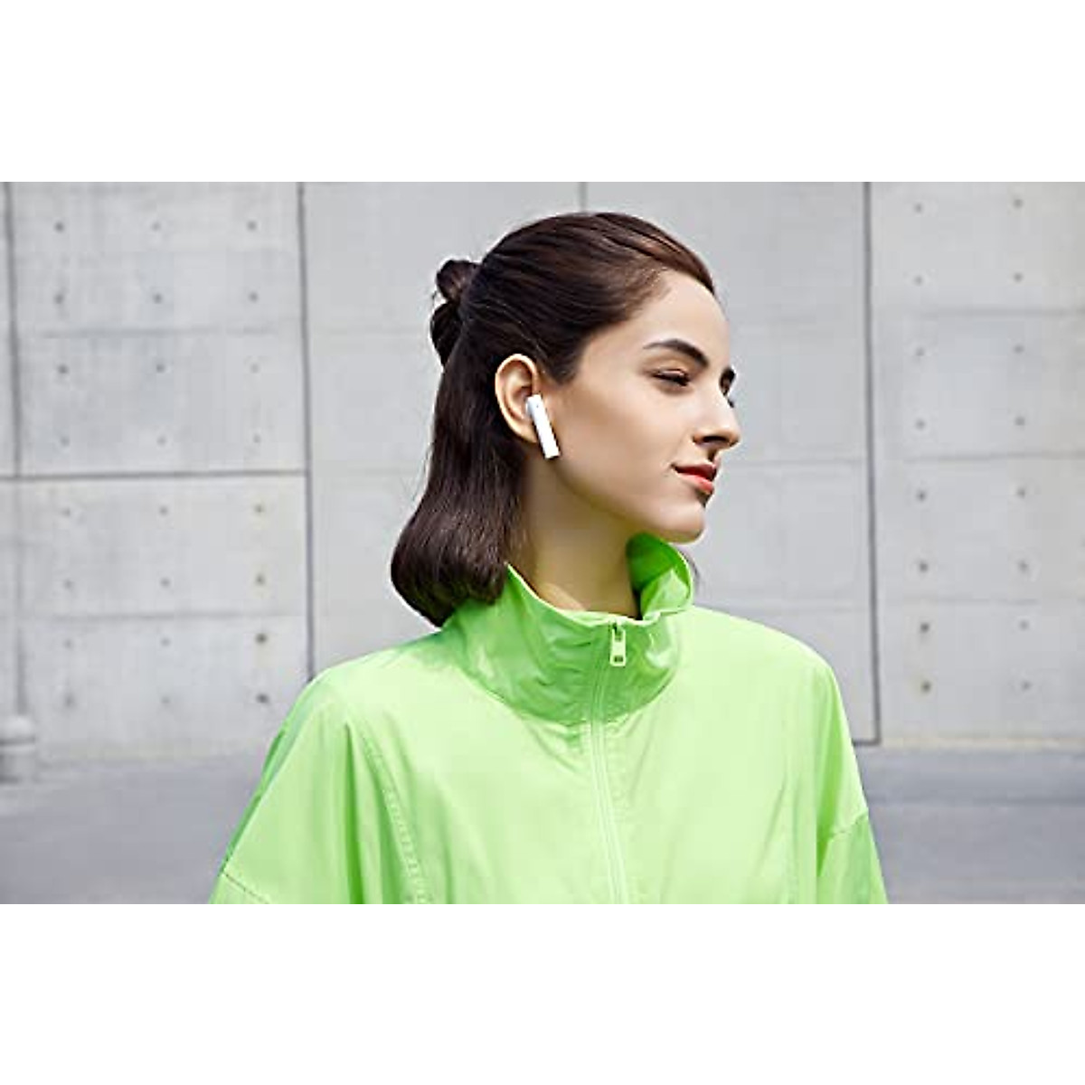 XiaoMi True Wireless Earphones 2 Basic The new headphones have a longer battery life. With excellent sound quality, easy to adjust. White (international edition), Mi True Wireless Earphones 2 Basic