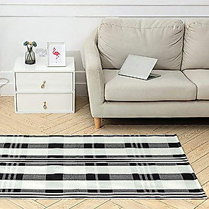 idee-home Plaid Black White Outdoor Buffalo Rug Door Mats 4'x6', Kitchen Check Layered Welcome Cotton Rug for Front Porch, Washable Hand Woven Outdoor Checkered Farmhouse Mat