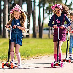 Scooters for Kids 3 Wheel Kick Scooter for Toddlers Girls & Boys, 4 Adjustable Height, Lean to Steer, Extra-Wide Deck, Light Up Wheels for Children from 3 to 14 Years Old (Pop Graffiti 2)