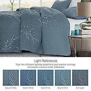 Exclusivo Mezcla Microfiber King Size Quilt Set for All Seasons, 3 Piece Flower Pattern Bedspreads Coverlet Set with 2 Shams, Lightweight and Soft Bedding Set, (104"x 96", Blue)