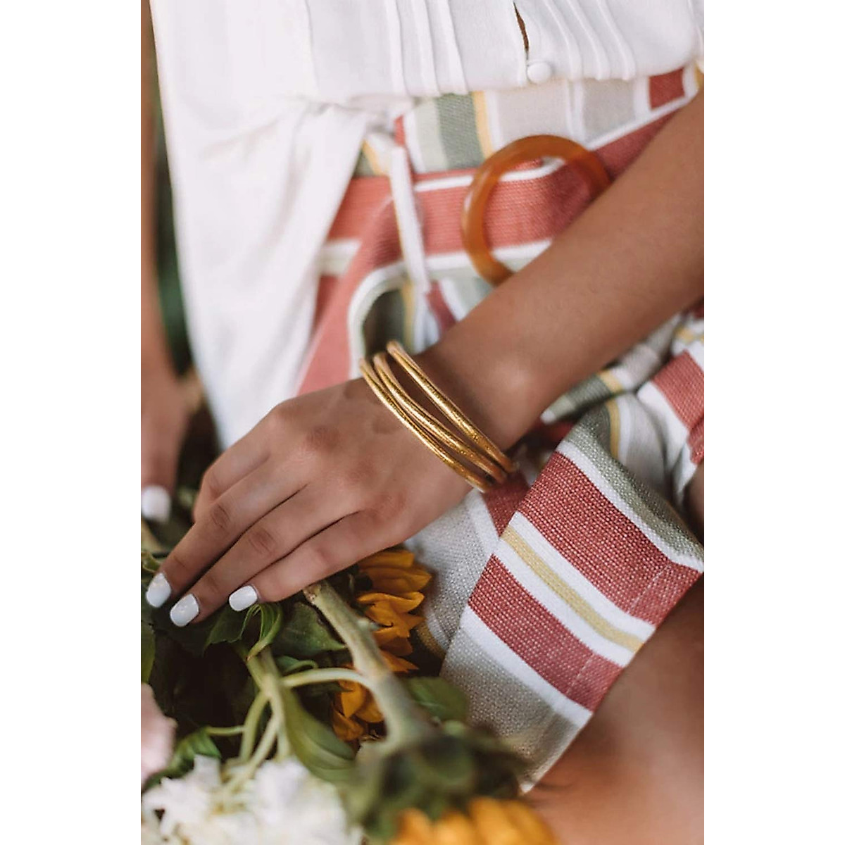 ATIMIGO Jelly Bangle Bracelets Set Lightweight Cute Gold Glitter Filled Stack Silicone Party Bracelets for Women