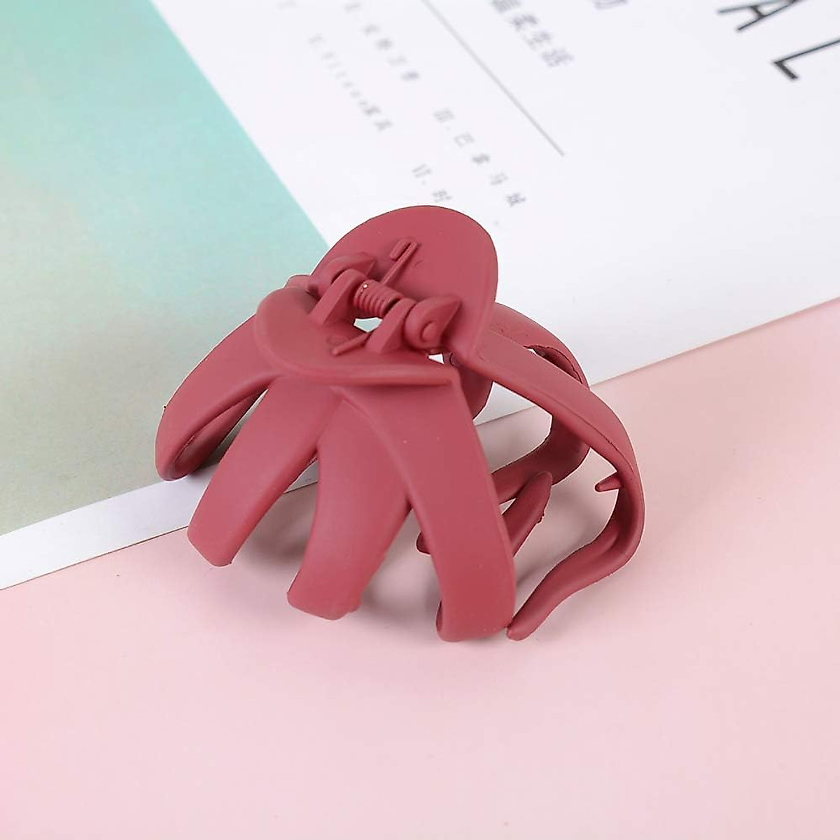 UTENEW Set of 6 Medium Hair Claw Clips No-Slip Grip Octopus Jaw Clips Matte Thick Hair Clips, Women Girl Daily Hairstyle Accessories