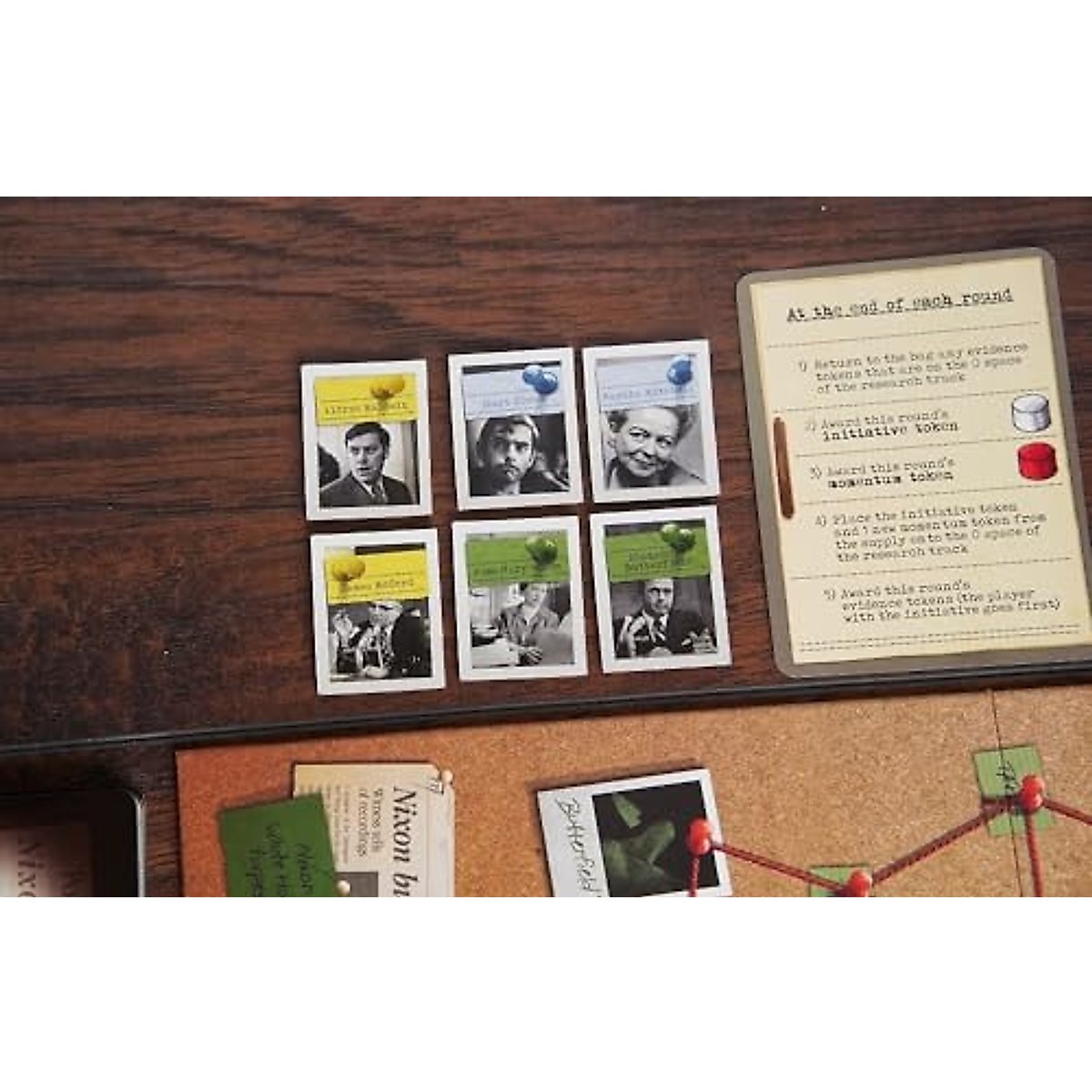Capstone Games: Watergate, Strategy Board Game, History of Watergate Included with Game, 2-Player Game of The Year 2019, Ages 12 and Up, Cover Color May Vary