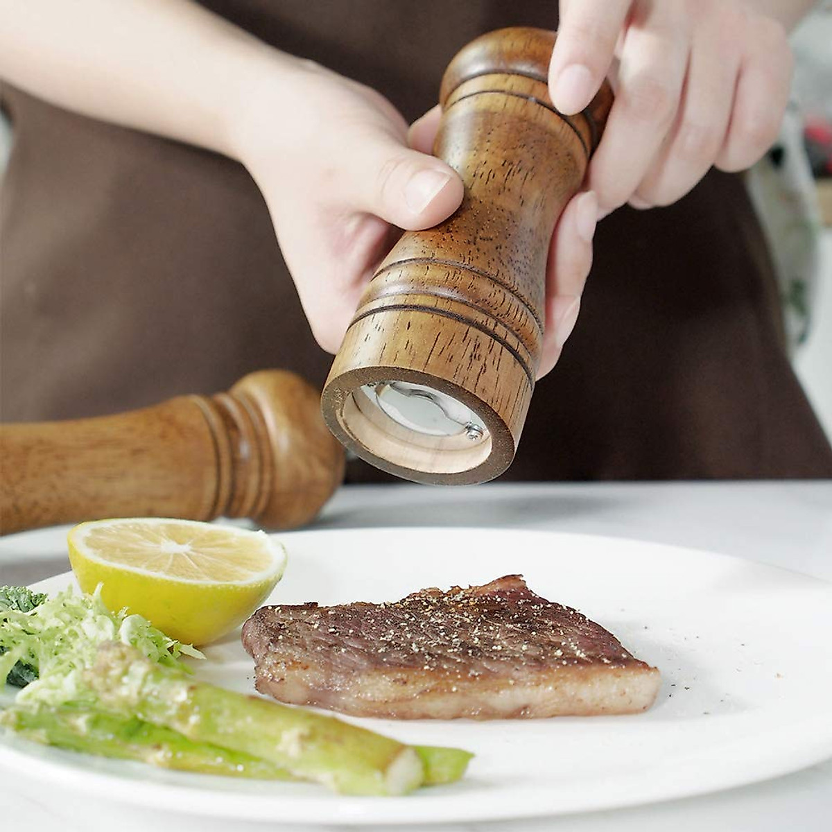 Oak Wood Spice Pepper Mills - Pepper and Salt Grinders, Pepper Shaker with Ceramic Grinding Mechanism, Adjustable Coarseness - 8 inches