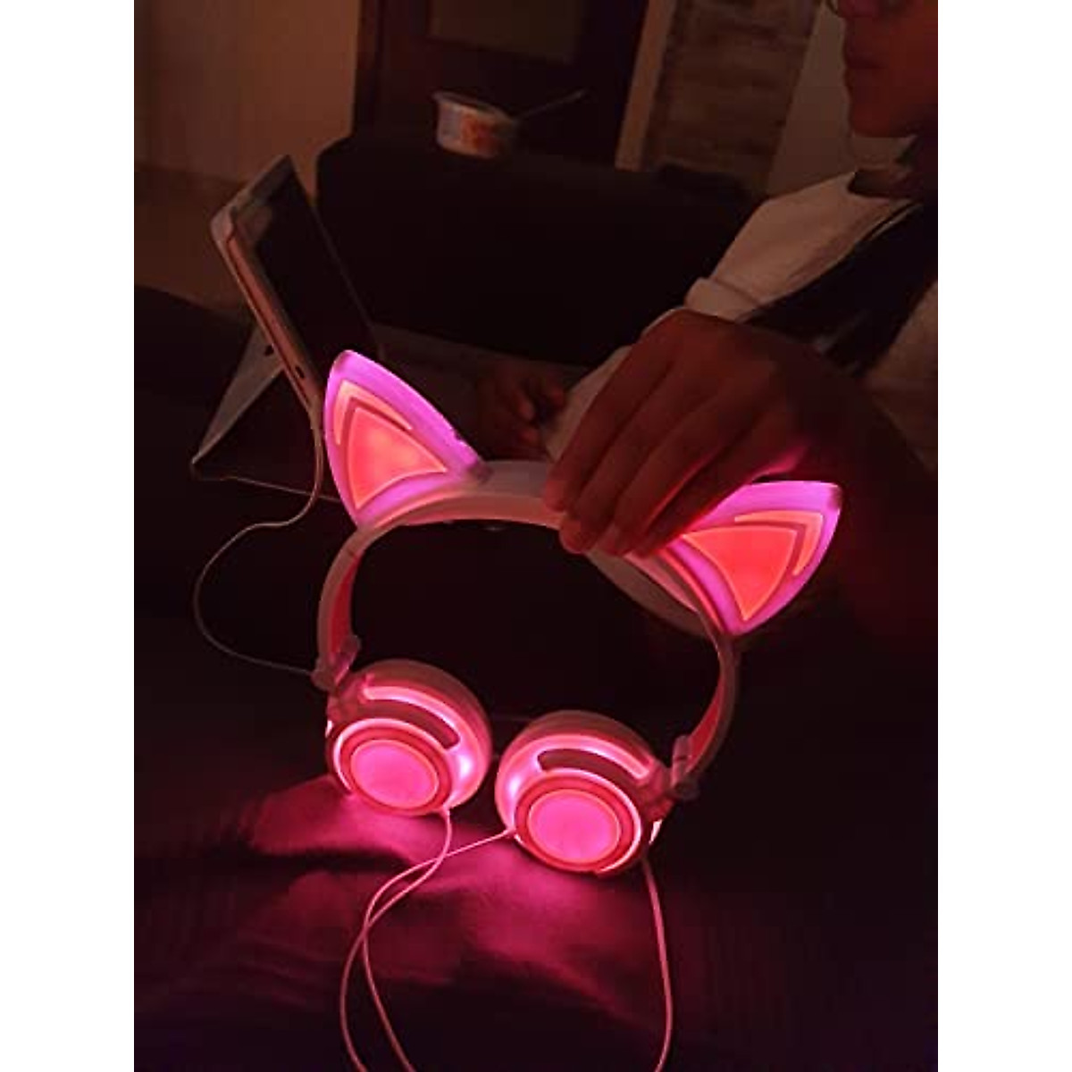 Olyre Wired Kids Cat Headphones with Microphone,Adjustable On-Ears Stereo Foldable LED Cute Kitty Gift Headset for Girls/Boys/Women/Teens Compatible with Computer Tablet PC iPad Smartphone (Pink)