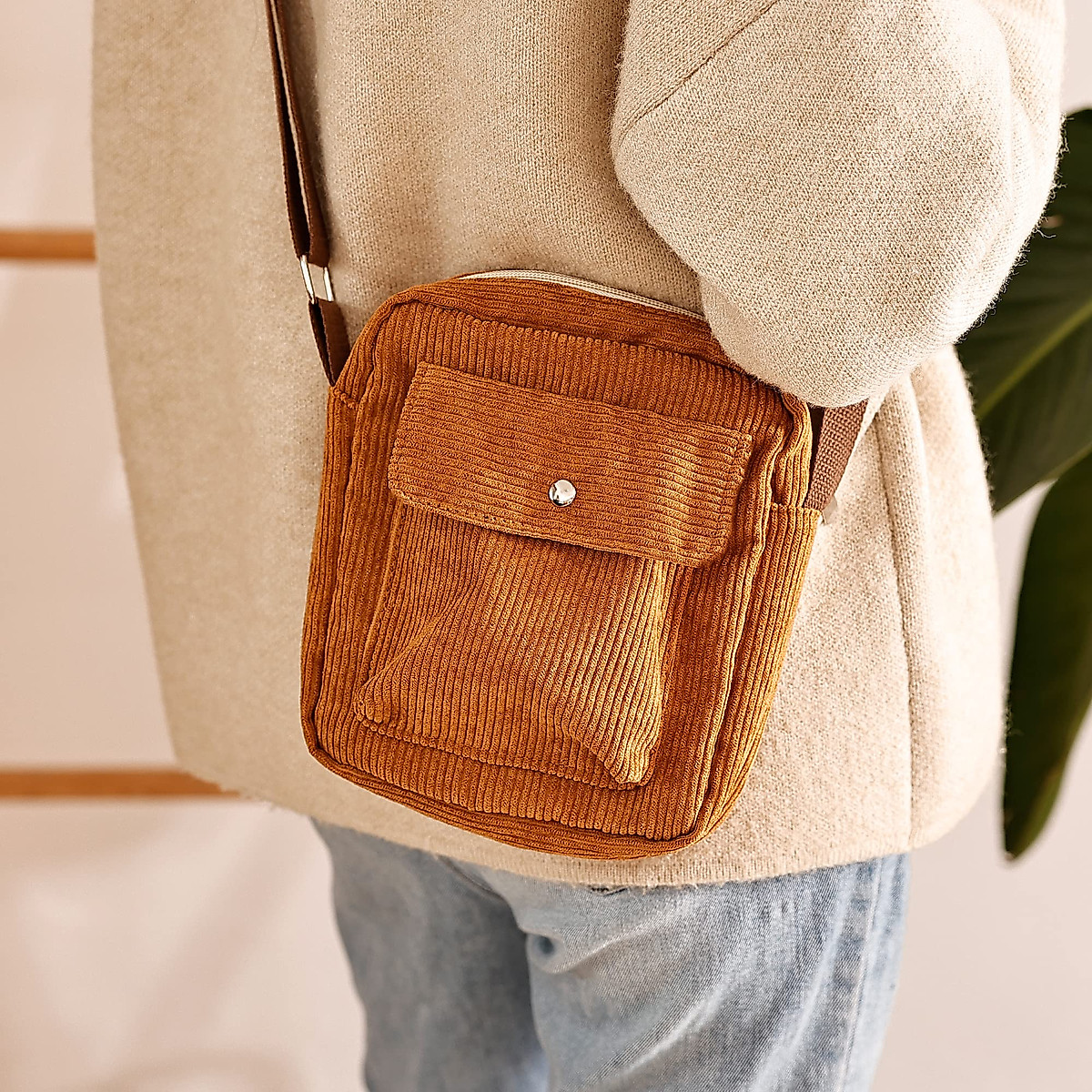 Corduroy Crossbody Bag Corduroy Tote Bag Casual Shoulder Handbags Purse Crossbody with Zipper Pocket for Women Girls（Brown）