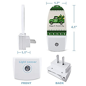 RisQiten St. Patrick's Day Night Light, LED Plug in Night Light, Green Checkered Truck Lucky Clover Gold Night Lights with Dusk to Dawn Sensor Decorative Kids/Adults Nightlight for Bedroom Bathroom