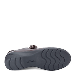 Clarks womens Cheyn Madi Slip On Loafer, Tan Tumbled Leather, 5 US