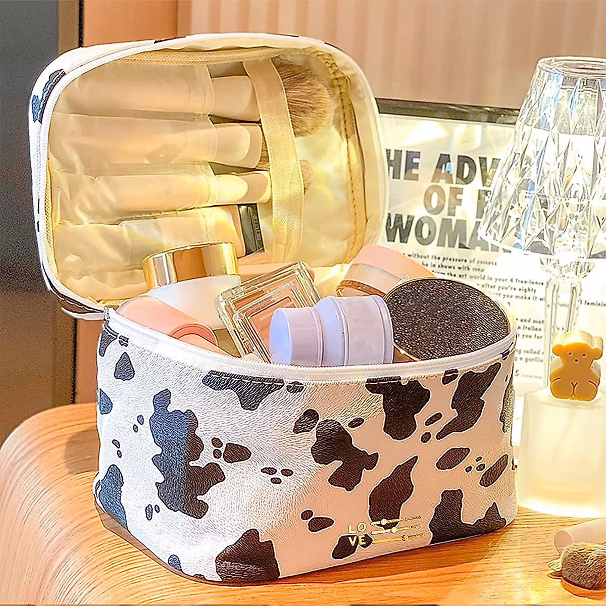 Meiyuuo Cute Makeup Bag Small Cosmetic Bags for Women Girls Gift for Teens Medium Pouch for Purse Essentials Toiletry Zip Pouch PU Waterproof Organizer Case (Cow Print)