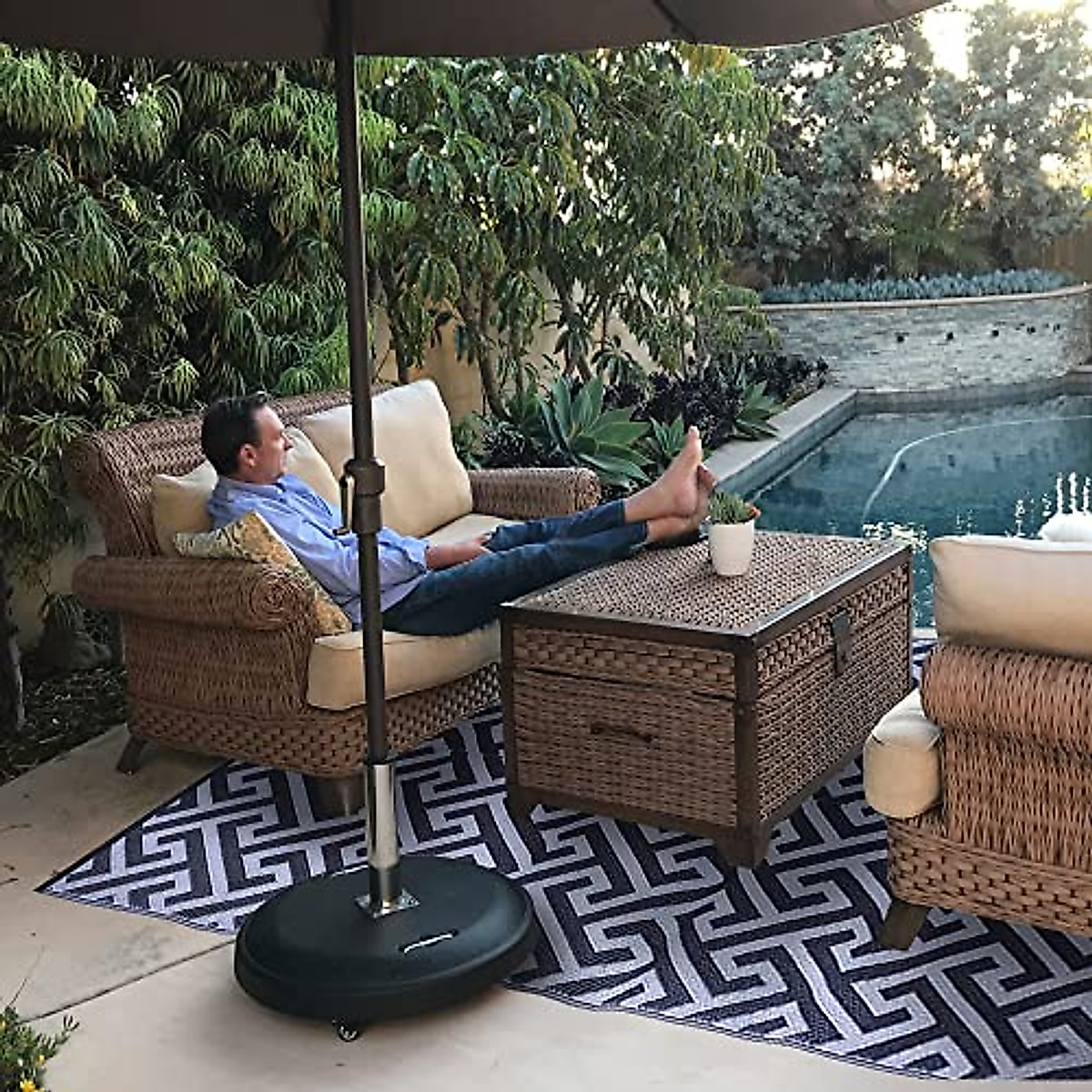 Latest Sense Outdoor Plastic Straw Rug 5x8ft – Outdoor Patio Rug Camping Mat – Durable Waterproof Black and Gray Outdoor Rug – Outside Rug Ideal for Patio, Deck, Beach, Garden, RV