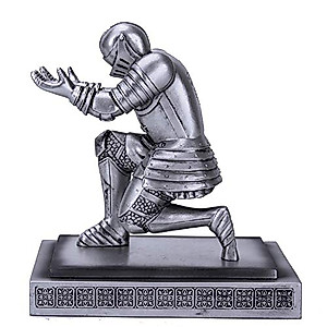 CYXStar Resin Soldier Executive Pen Holder Desk Organizer Cool Pen Stand Home Decor Resin Pencil Holder with a Pen for Men as Gift (Silver)