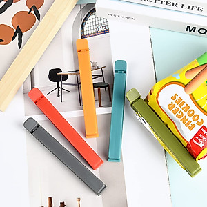 AUAUY 15 PCS Snack Bag Clips with Magnet Backs, Reusable Plastic Sealing Clips for Food Packages, Multipurpose Barrette-style Design Food Bag Clips for Kitchen Storage, 4.72in, Candy Color (5 Colors)