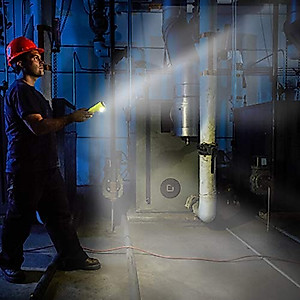 Streamlight 68750 Dualie 3AA 140-Lumen Intrinsically Safe Industrial Flashlight with Spot/Flood and 3 "AA" Alkaline Batteries, Yellow