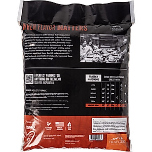Traeger Grills Signature Blend 100% All-Natural Wood Pellets for Smokers and Pellet Grills, BBQ, Bake, Roast, 18 lb. Bag