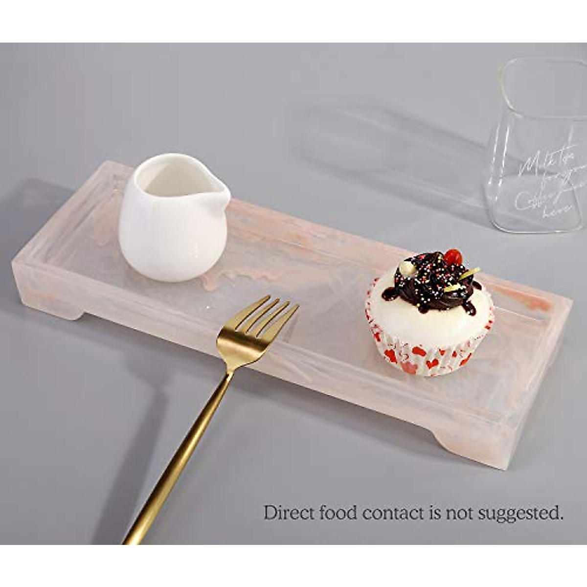 Lewondr Vanity Tray, Resin Decorative Tray Cosmetics Organizer Bathtub Bathroom Catchall Tray Countertop Closet Dresser Storage Tray for Arranging Perfume Jewelry Toiletry Makeup Brushes - Ink Pink