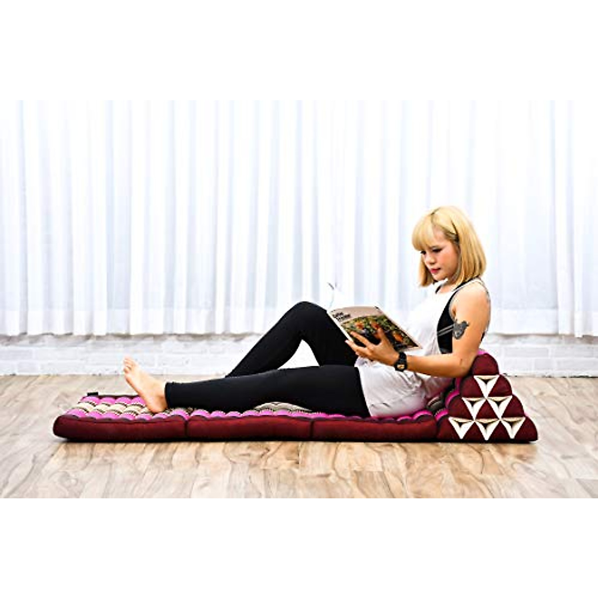 Leewadee 3-Fold Mat with Triangle Cushion – Comfortable TV Pillow, Foldable Mattress with Cushion Made of Eco-Friendly Kapok, 67 x 21 inches, Auburn Pink