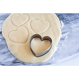 Fox Run, Tinplated Steel 2.5-inch Heart Cookie Cutter, WHITE
