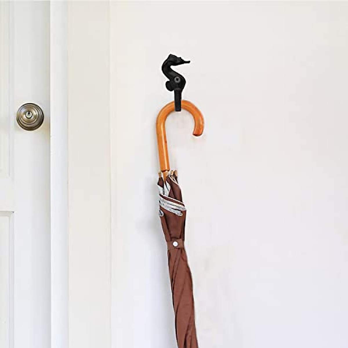 AOAOYING Wall Storage Hooks – Hippocampus Decorative Wall Mounted Coat Hooks for Hanging Coats, Scarves, Bags, Purses, Backpacks, Towels Indoor and Outdoor Hooks (Black 5 Pack)