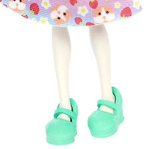 Enchantimals Family Toy Set, Glee Guinea Pig Doll (6-in) with 4 Animal Figures, Great Gift for 3 to 8 Kids Ages 4Y+