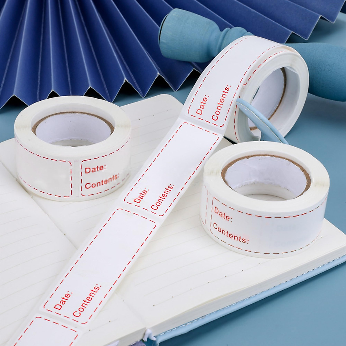 150Pcs Removable Freezer Labels, Waterproof Food Storage Stickers, Refrigerator Freezer Paper Label, Self-Adhesive Food Reminder Date Labels Roll for Home Restaurant Kitchen Containers Use (Red)