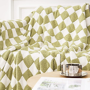 Quinnsus Checkerboard Grid Throw Blanket Super Soft Lightweight Warm Fluffy Sofa Chenille blanket for Bed Couch 60x80 Inches(Sage green)