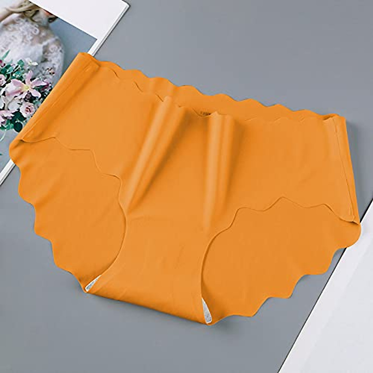 Kinple Women's Seamless Briefs Wave Edge No Trac Panty Breathable Silky Panties Comfort Moisture Wicking Undies Trendy Brief Orange