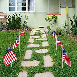 12 Pcs Small American Flags on Stick,4th of July Outdoor Decor Small US Flags Mini American 4''x6'' Flag, Fourth of July American Flags for Outside,Mini Flags for Outside Patriotic Holiday Yard Patio