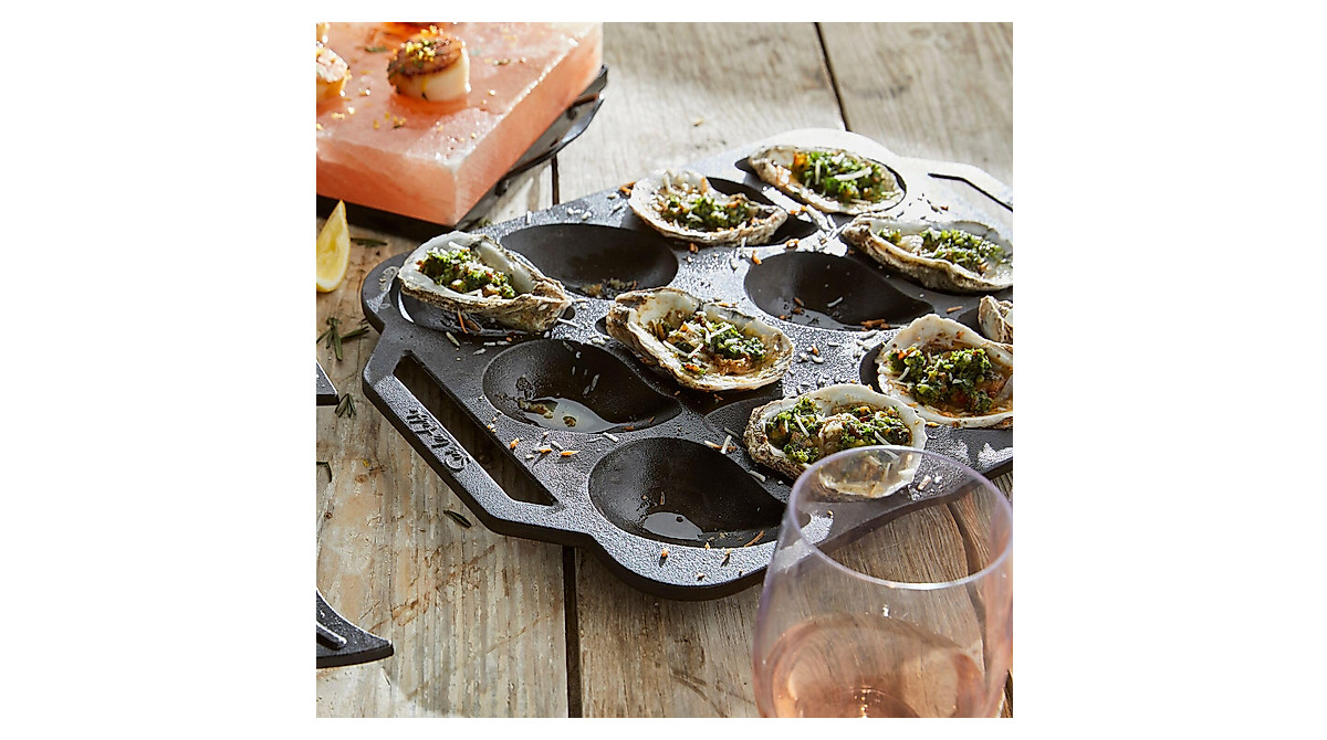 Sur La Table 12-Cavity Cast Iron Oyster Pan