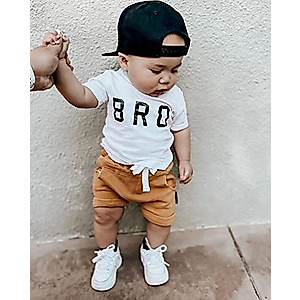 Biivrii Newborn Baby Boy Summer Outfits Shirts and Shorts Set Infant Short Sleeve Tops Drawstring Jogger Shorts Pants 2Pcs Clothes Set (A1 White, 12-18 Months)
