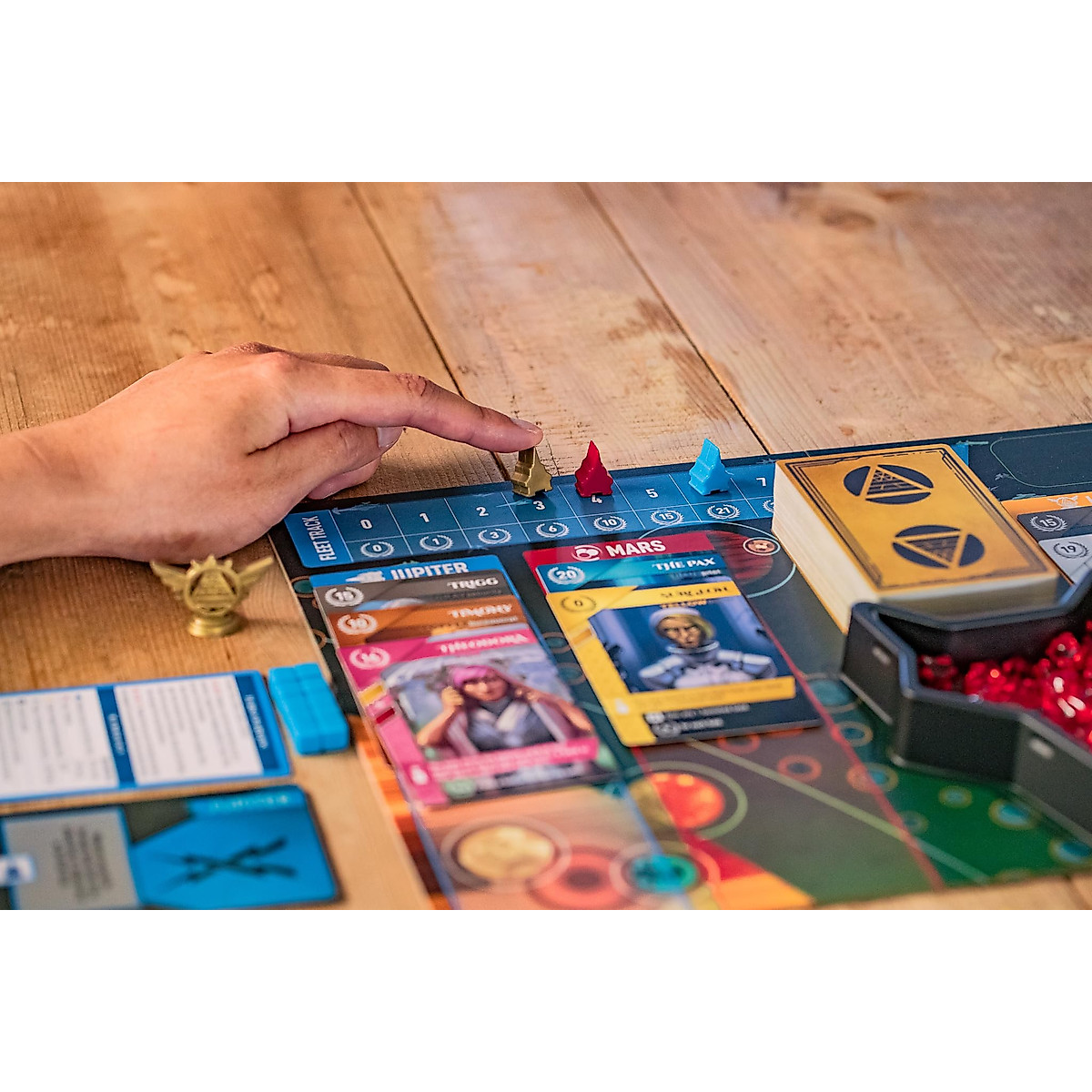 Stonemaier Games: Red Rising | A Competitive Strategy Game Based on The Novels from Pierce Brown | Craft a Hand of Powerful Characters from The World of Red Rising | 1-6 Players, 60 Mins, Ages 14+