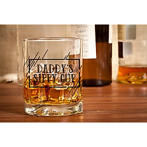 Daddy’s Sippy Cup Whiskey Glass - Funny New Dad Gifts for First Time Parents - Unique Christmas, Fathers Day, or Birthday Gift for Expecting Father - 11oz Premium Scotch Glass