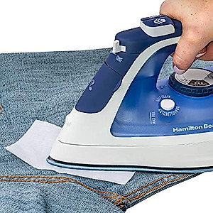 SINGER 00097 Iron-On Mending Fabric, Fabric Patch For Mending ClothesWhite