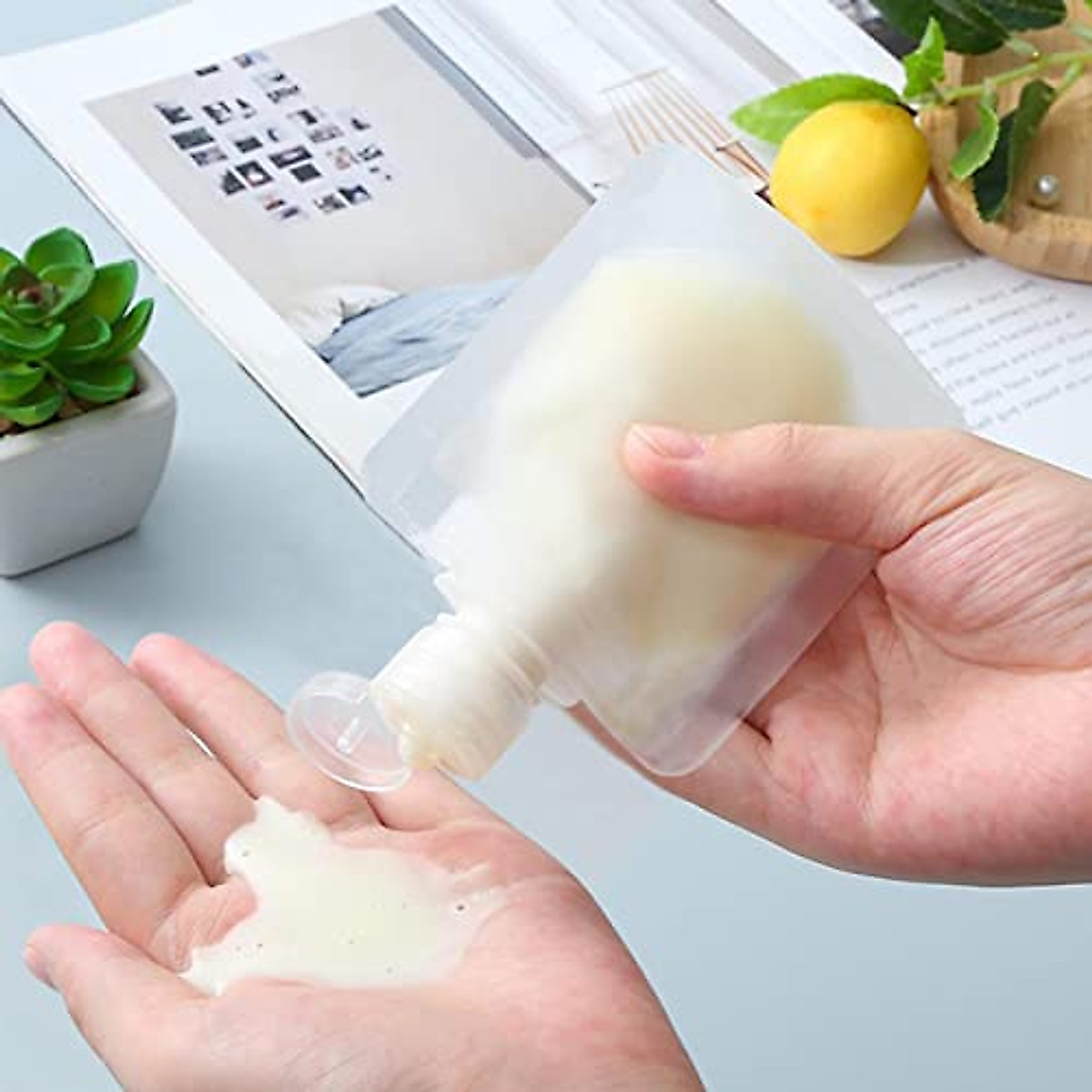 Liquids Travel Bottles, 30ml/50ml/100ml Leakproof Travel Shower Gel Bottle, Empty Travel Bottles Flipp Cap, Empty Bottle, Portable Containers, Travel Size Bottle for Soap, Shampoo and Conditioner,