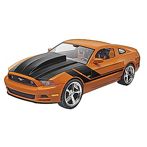 Revell 2014 Ford Mustang GT Model Kit