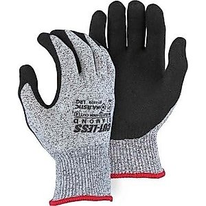 Gloves Cut-Less, Palm Nitrile Coated Ultimate Grip Sandy Black, Level 5, Size Small, 371575 (1 Pair)