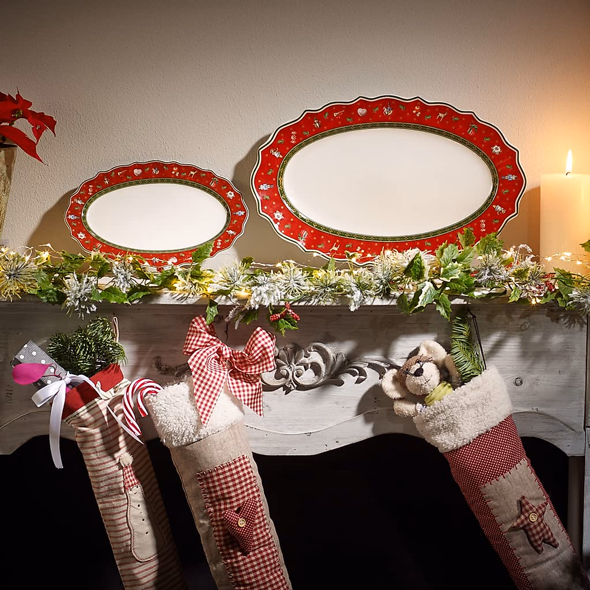 Villeroy & Boch Toy's Delight 50 x 31 cm Oval Platter, Red