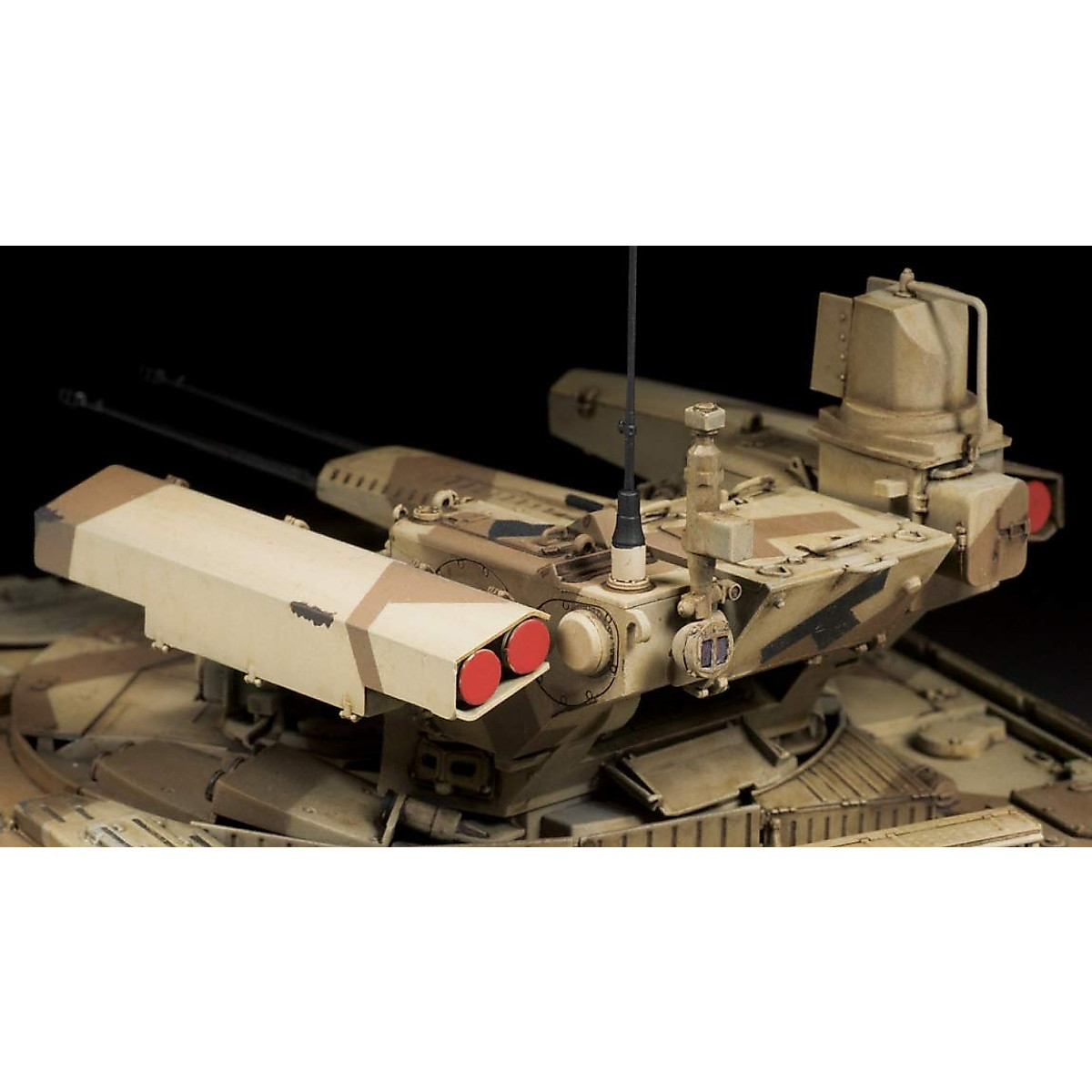 Zvezda Model 3695 Russian Military Machine Fire Support Tanks Terminator-2"