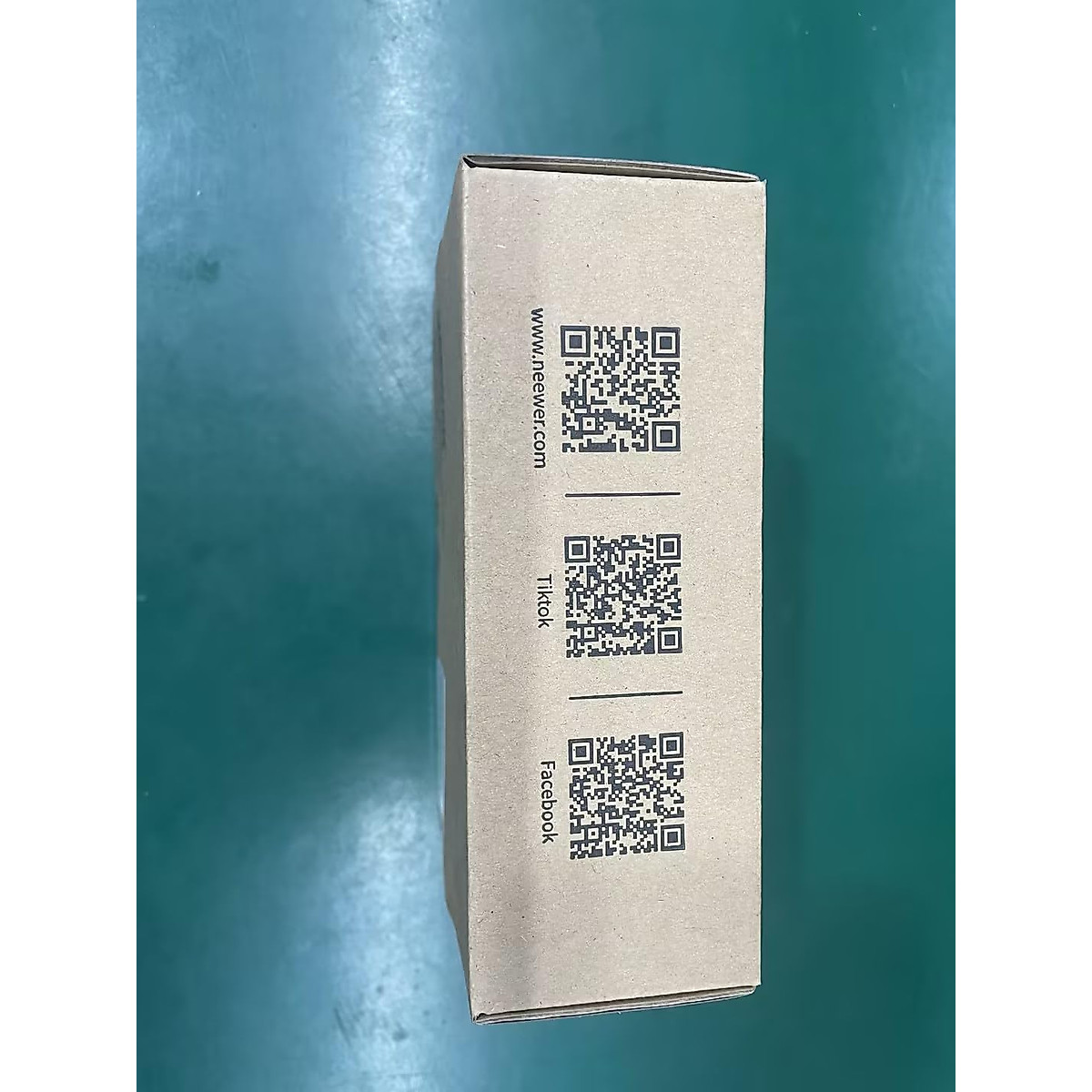 NEEWER ZV-E10 Camera Cage Compatible with Sony ZV-E10, Aluminum Video Shooting Cage Rig with Arca Type QR Plate, 1/4" Threads, Cold Shoe Mounts Compatible with SmallRig Top Handles Video Rigs, CA003