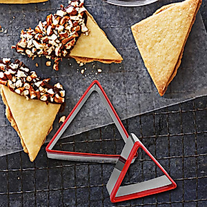 FASAKA 3-Piece Triangle Cookie Cutters Set 2.5” -3.5” – 4.5” Heavy Duty Baking Pastry Set for Decorating Cup Cake and Making the Pies