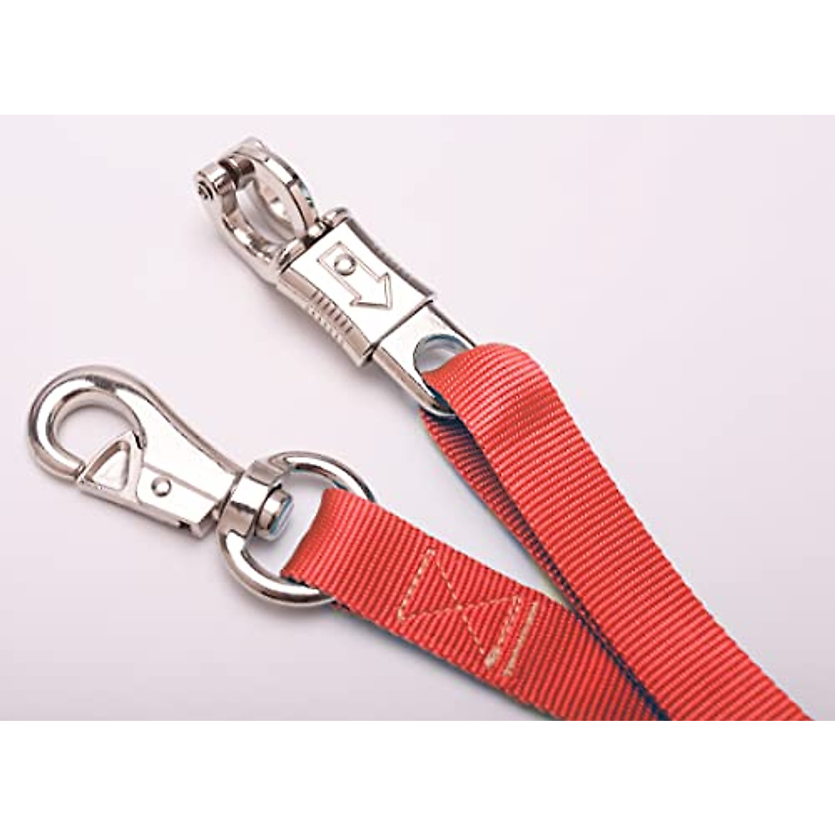 Adjustable Trailer Tie （2 Pack）-Horse Trailer Nylon Strap Tie，Adjusted from 25 to 37” (Red)