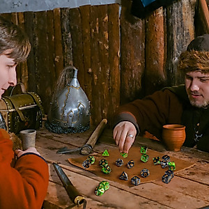 2 Set 11 Dice Polyhedral Dice Set Multisided Dice Set Smooth Touch with Drawstring Bag Compatible with RPG MTG Table Game Dice, 22 Pieces (Green, Black)