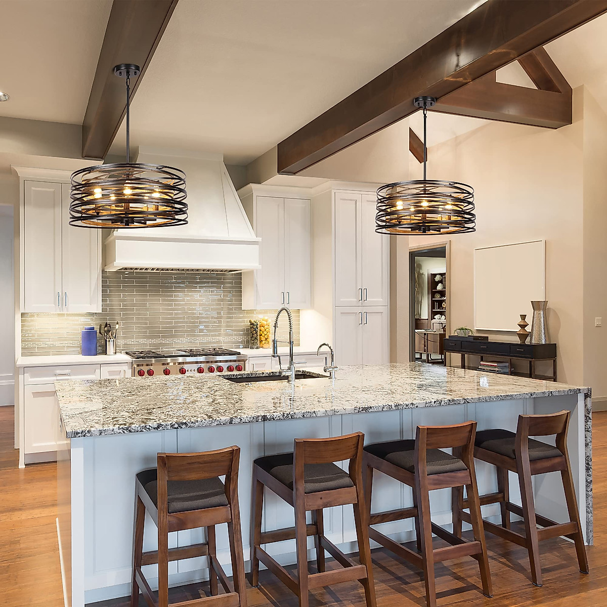 ACNKTZ 19.7'' Farmhouse Dining Room Light Fixture, 5-Light Metal Drum Chandelier, Black with Retro Wood Texture Interior