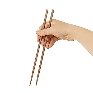 Restaurantware Bambuddha 9.5 Inch To Go Chopsticks 100 Durable Bamboo Chopsticks - With Paper Band Brown Bamboo Premium Chopsticks For All Kinds Of Foods Ideal For Cafes And Restaurants