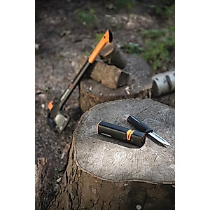 Fiskars XSharp Axe and Knife Sharpener, Ceramic sharpening stone/Fiberglass reinforced plastic case, Black/Orange, 1000601