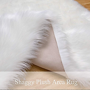 Modern Indoor Shaggy Fur Area Rug, Luxury Soft Fluffy Bedroom Rugs, Shaggy Silky Plush Carpet, Nonslip Home Decor Shag Rug Floor Furry Carpets, for Children Boys Girls Bedroom Rugs