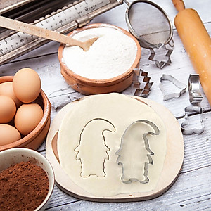KAISHANE Gnome Cookie Cutter Shapes for Baking Stainless Steel Christmas Biscuit/Pastry Cutters for Xmas/Holiday
